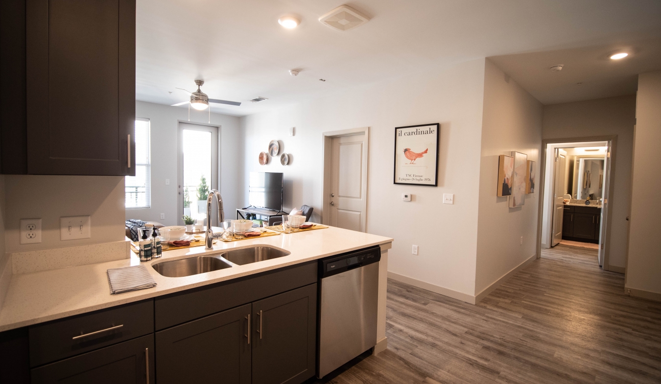 Gallery - 320 West Mag